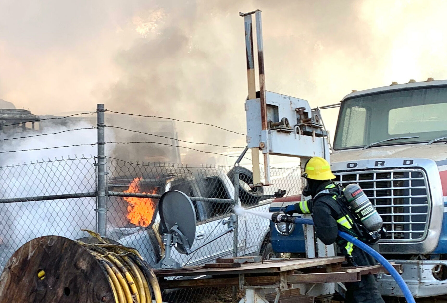 Storage yard fire destroys motorhome in Atascadero