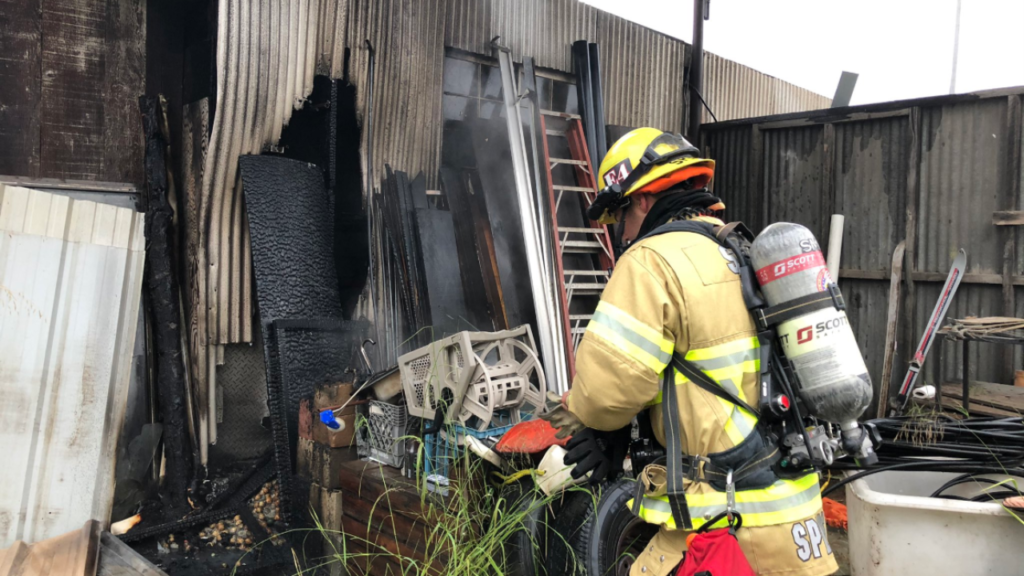 Santa Maria fire sends one person to the hospital