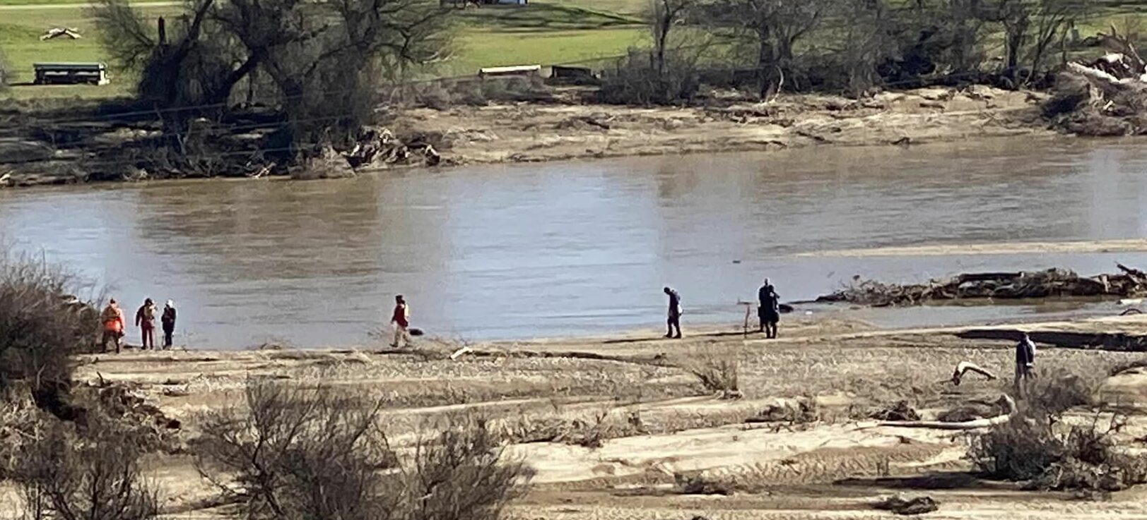 Nearly 300 people searching near San Miguel for missing boy, photos