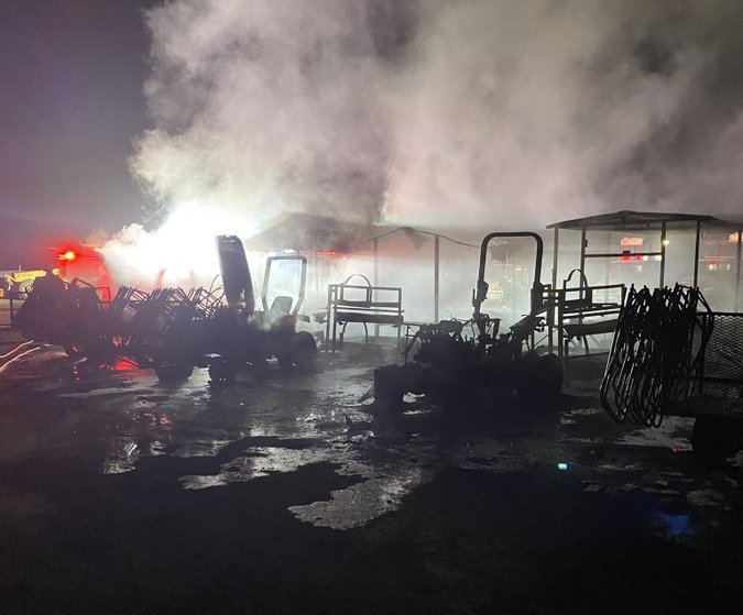 Fire burns tractors and trailers in Santa Maria