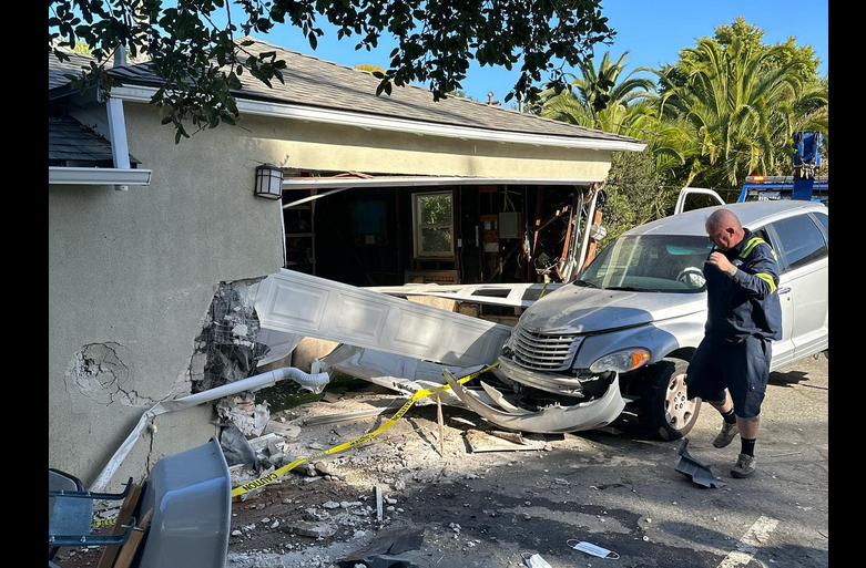 Car Crashes Into San Luis Obispo Home